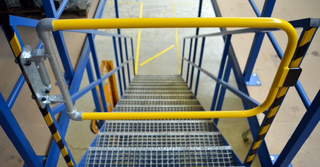 Safety Railing and Modular Guardrail made from Slip-on Railing Fittings ...